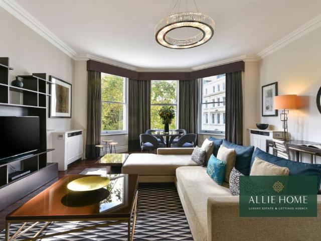 75 Stanhope Gardens, London SW7 3 bed flat to rent £14,306 pcm £3,301 pw
