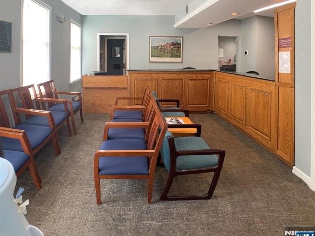 75 Summit Avenue # 1st flr