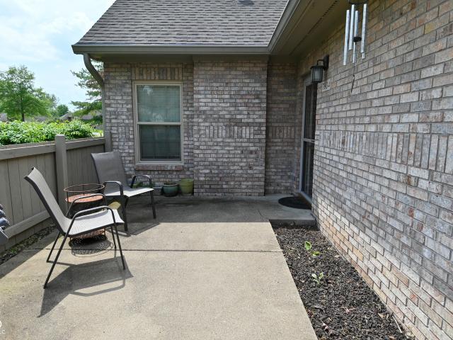 7604 Briarstone Drive