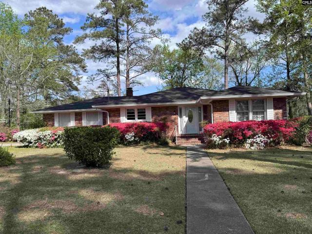 7604 Edgewater Drive