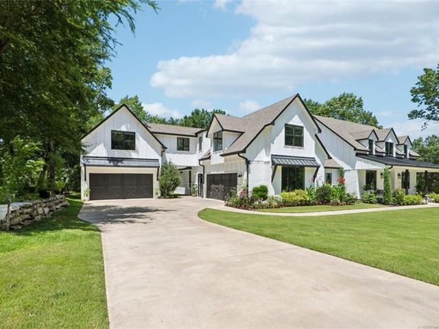 7604 S 6th St, Broken Arrow, OK 74011