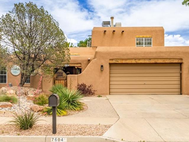 7604 Wells Fargo Trl NW, Albuquerque, NM 87120
