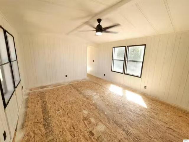 7605 CHARLES DR, CORNING, CA 96021 Manufactured On Land For Sa.