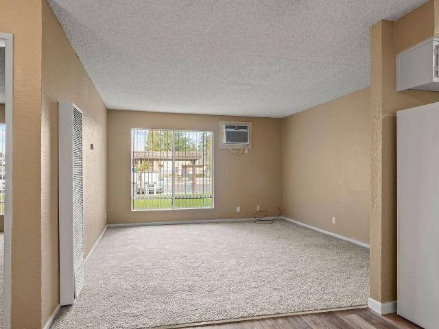 7605 Franklin Blvd. 2 Bedroom Apartment for Rent at 7605 Franklin Blvd, Sacramento, CA 95823 Parkway