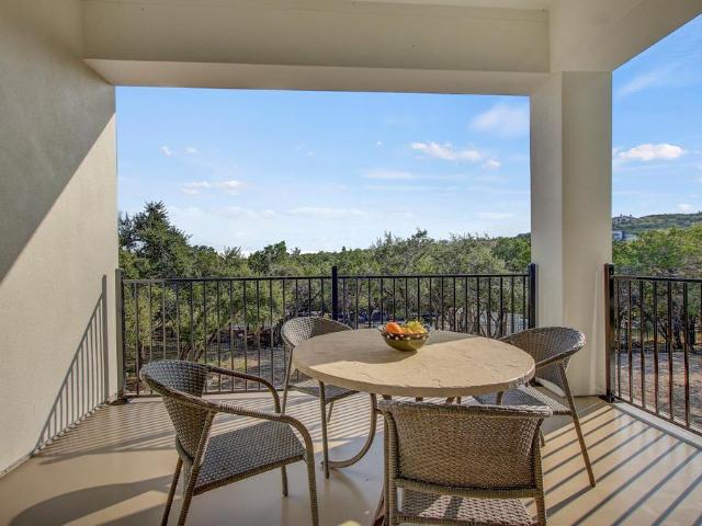 7605 Lantern View Dr