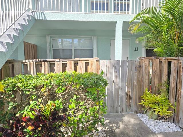 7605 Ridgewood Ave, Unit 111, Cape Canaveral, FL 32920 | MLS #O6399 | Compass