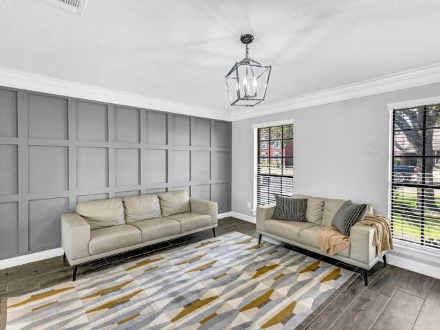 7606 Magnolia Shadows Lane