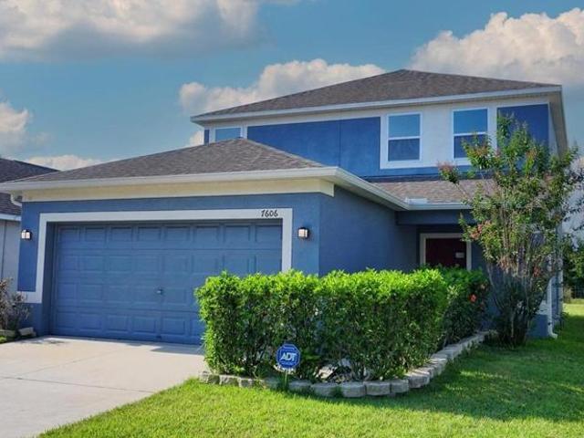 7606 Maroon Peak Dr, Ruskin, FL 33573