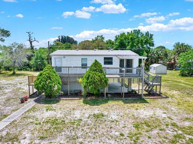7606 Detroit Ave, Hudson, FL 34667