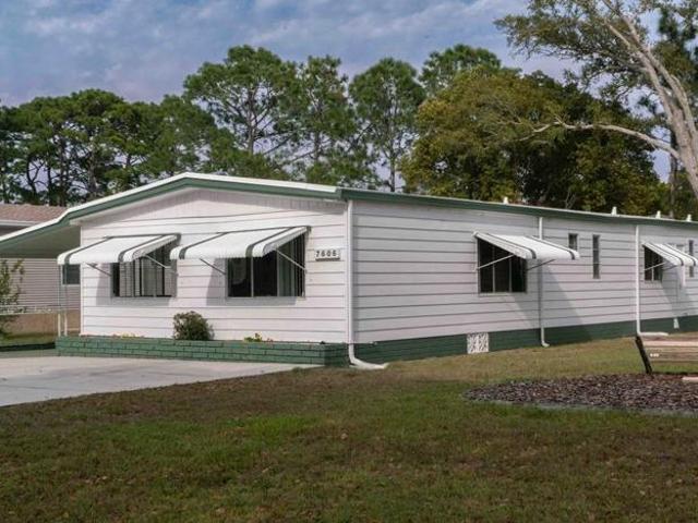 7606 Dinsmore St, Brooksville, FL 34613