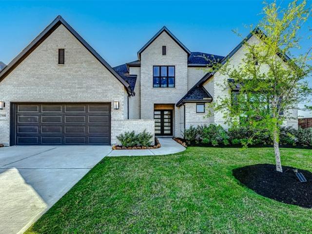 7606 Redwoods Forest Dr, Katy, TX 77493