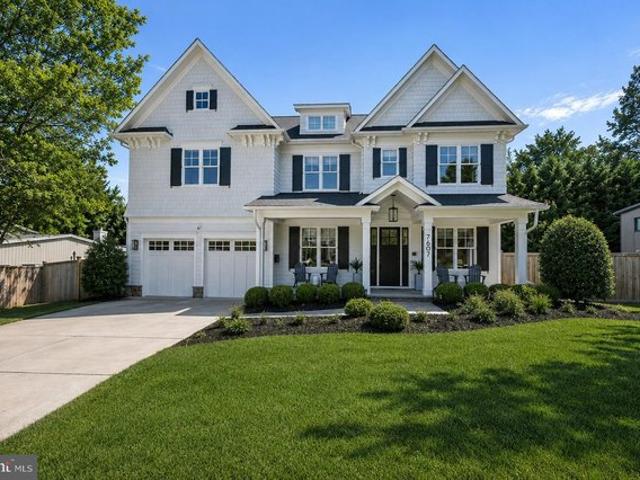 7607 Hemlock St, Bethesda, MD 20817