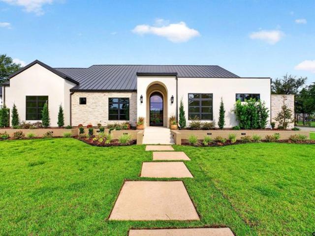 7607 Lakeside Ln, Tyler, TX 75703