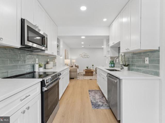 7607 Lee Landing Drive