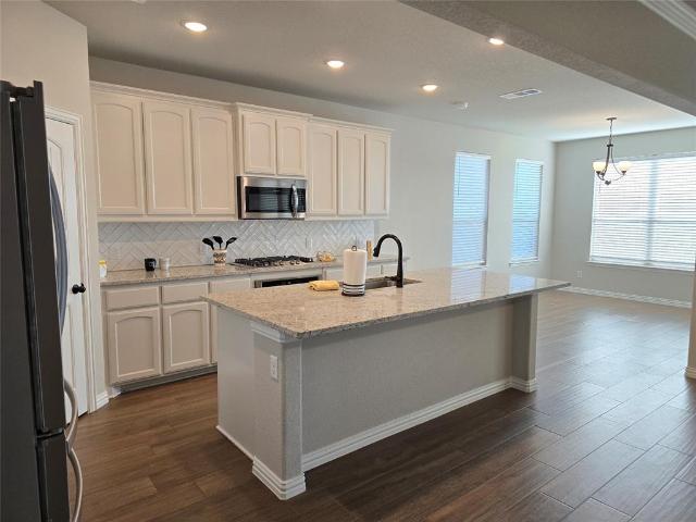 7608 Rothbury Drive