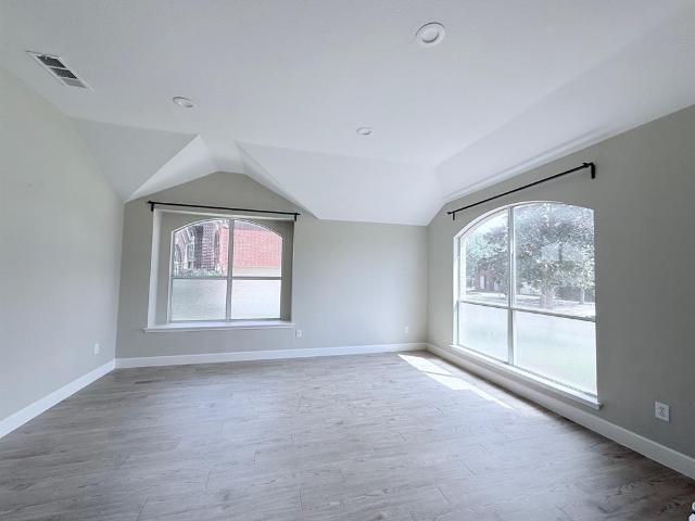 7608 Sunburst Trail