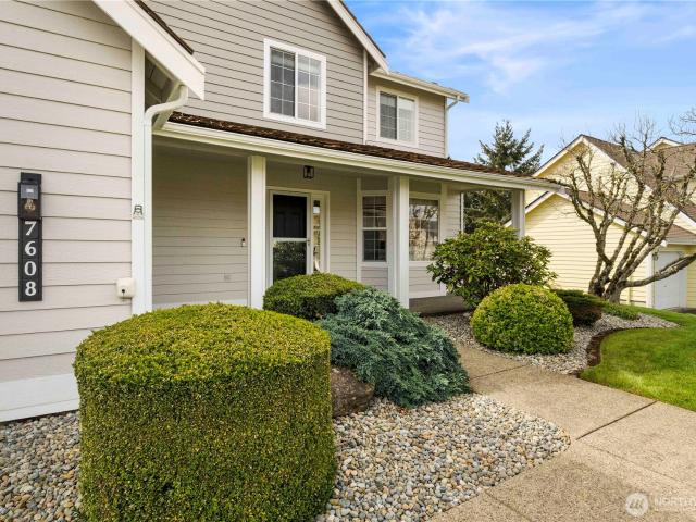 7608 th Street CT E