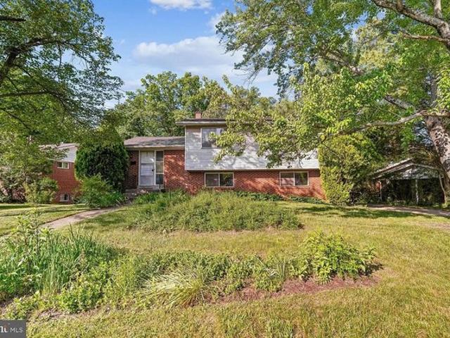 7608 Wellesley Dr, College Park, MD 20740