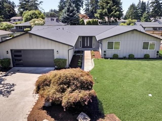 7608 90th Ave SW, Lakewood, WA 98498