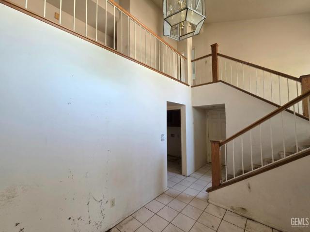 7609 Live Oak Way
