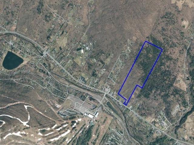 7600 Main St, Hunter, NY 12442