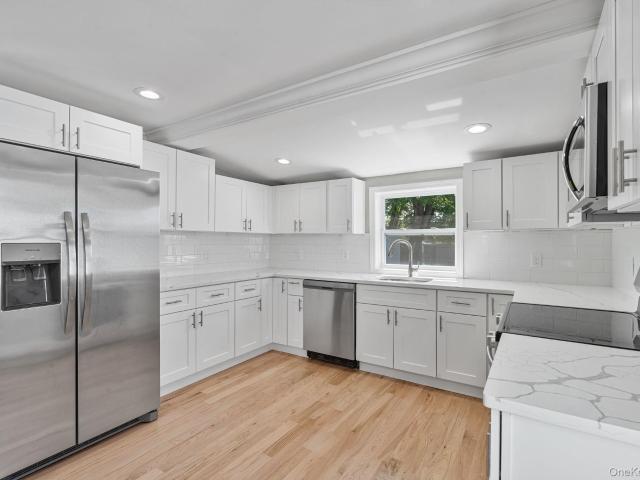 7600 Main Road Unit 1