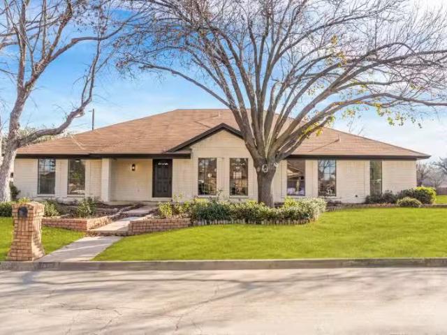 7600 Ford Dr, North Richland Hills, TX 76182 MLS 20817501