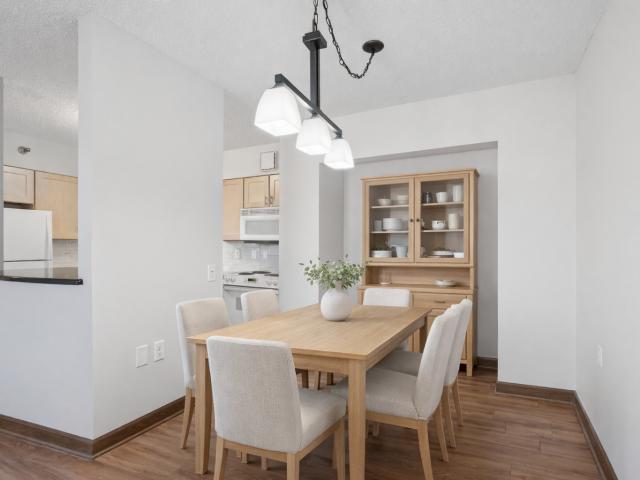 7600 Golden Valley Road # 405