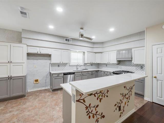 7600 Greengage Dr, Fort Worth, TX 76133 | MLS #21177