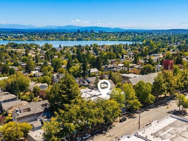 7600 Greenwood Ave N Apt 209, Seattle, WA 98103
