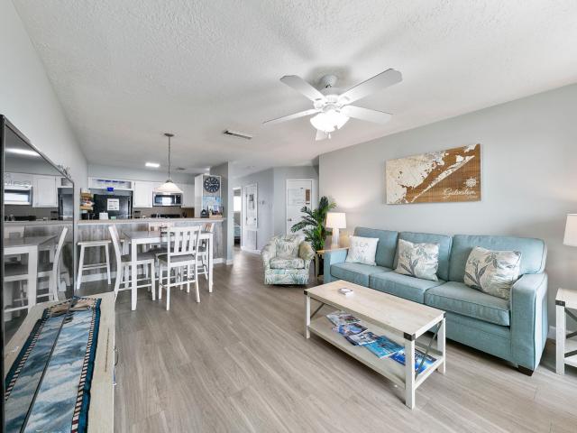 7600 Seawall Boulevard 115