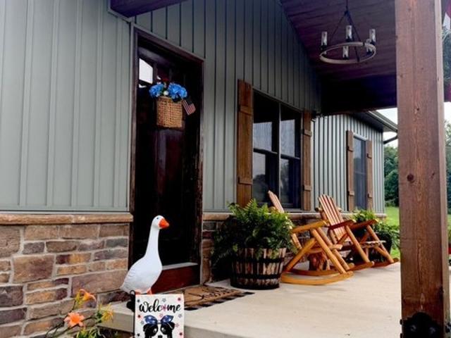 76012 St Rt # 124, Vinton, OH 45686