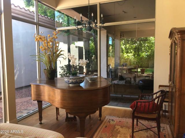 7601 N Central Ave, Unit 10, Phoenix, AZ 85020 | MLS #7011 | Compass