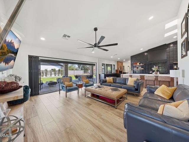 7601 N Citrus Rd, Waddell, AZ 85355