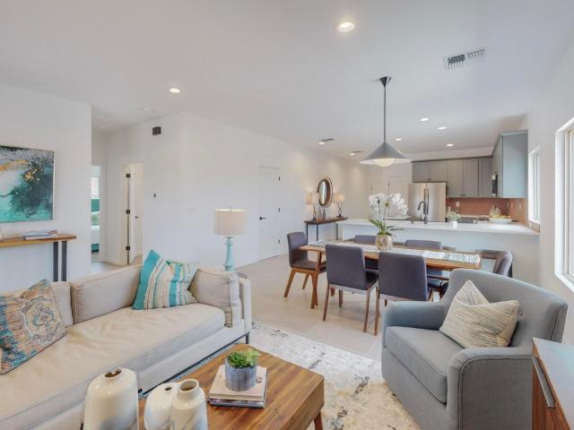 7601 Arroyo Oeste Lane