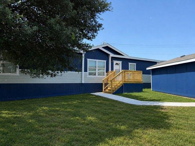 7601 Daffan Ln Trlr 14, Austin, TX 78724