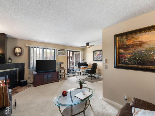 7601 W 101st St, Unit 302, Bloomington, MN 55438 | MLS #7063 | Compass