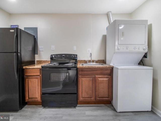 7602 Mezmer Lane