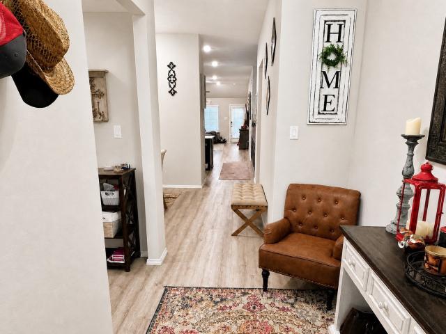 7603 Euros Lane