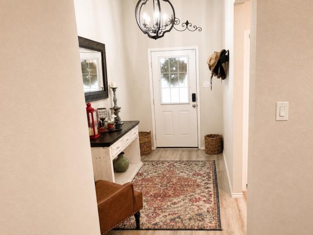7603 Euros Lane