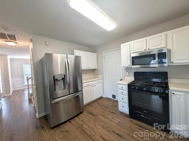 7603 Lullwater Cove