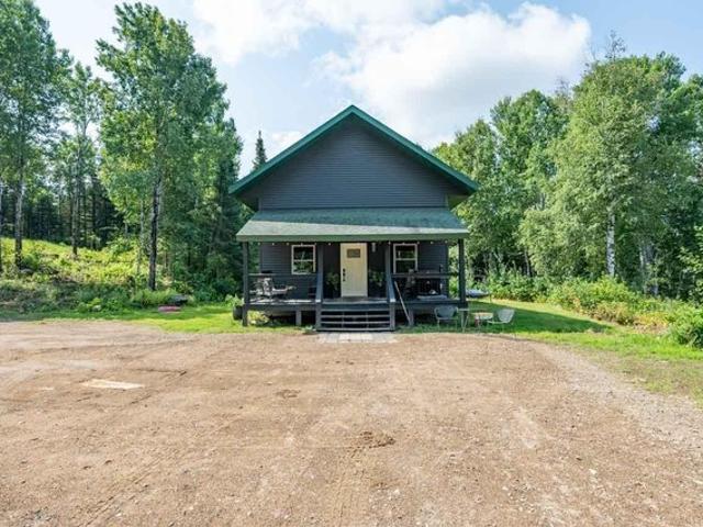7603 Levander Rd, Embarrass, MN 55732