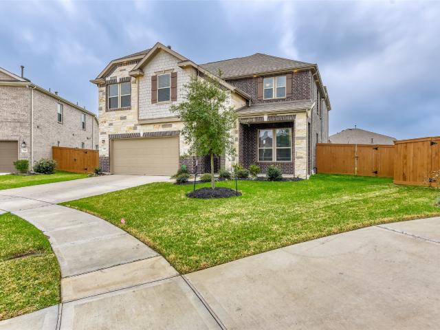7603 Royal Oasis Lane