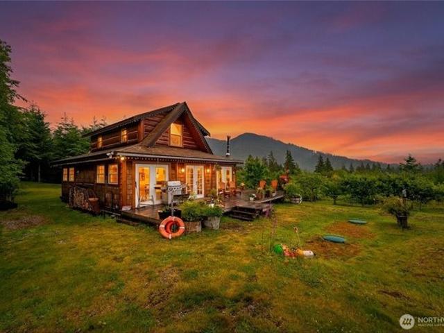 7603 Wheeler Rd, Maple Falls, WA 98266