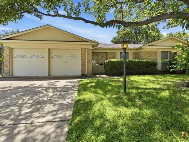 760 Comal Ave, White Settlement, TX 76108