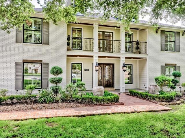 760 Baker Ave, Port Neches, TX 77651