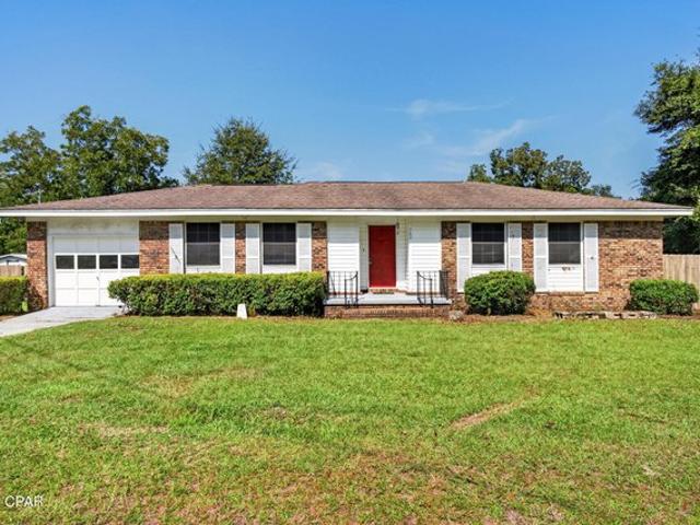 760 Brown St, Chipley, FL 32428