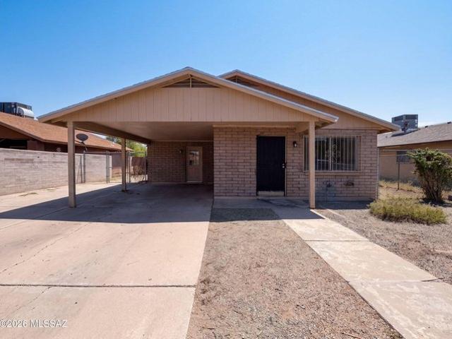 760 E Dakota St, Tucson, AZ 85706
