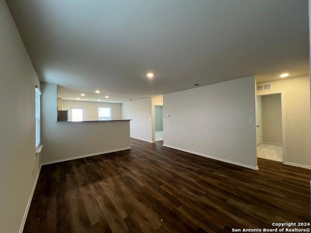760 Heartseed Ave