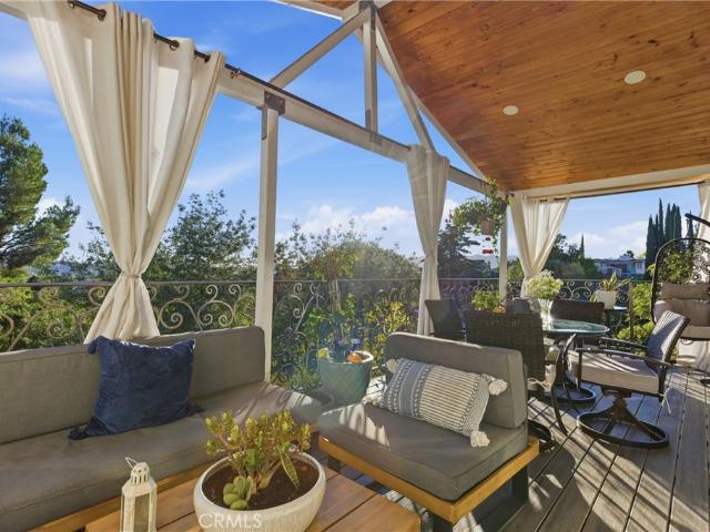 760 Luton Dr, Glendale, CA 91206 | MLS #GD25272 | Compass